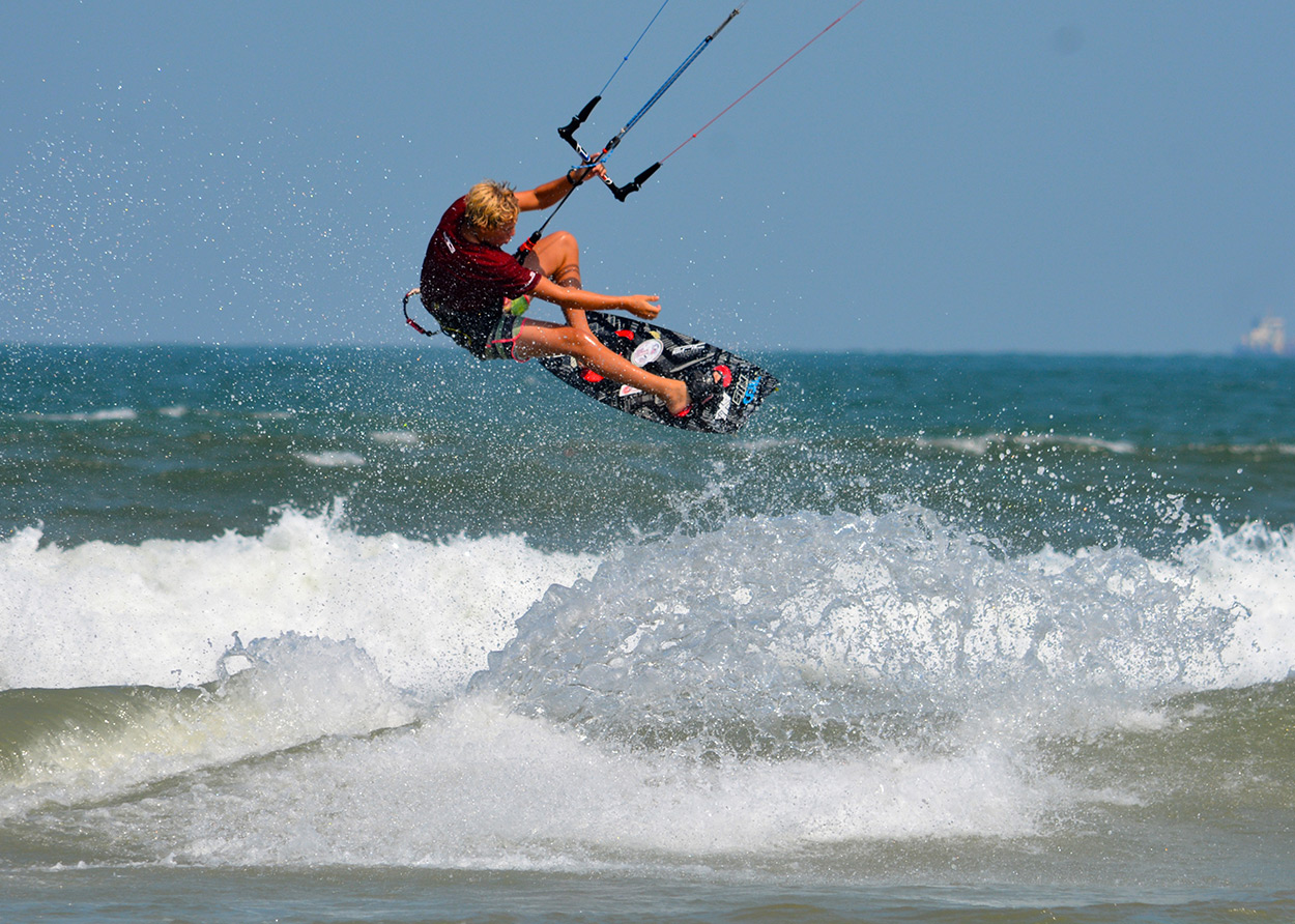 EPIC KITES KITEBOARDING | Photos | China Kiteboarding 2017