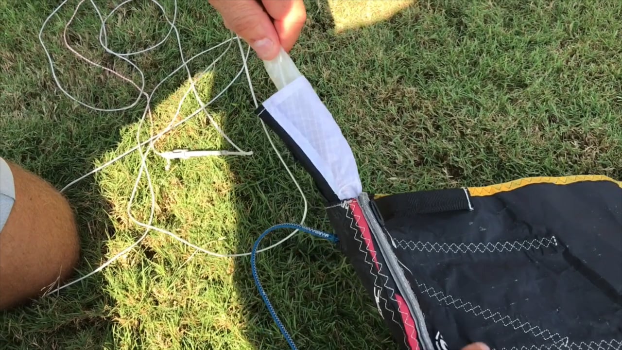 HOW TO KEEP YOUR LE BLADDER STRAIGHT VIDEO | HOW TO VIDEOS | EPIC KITES ...